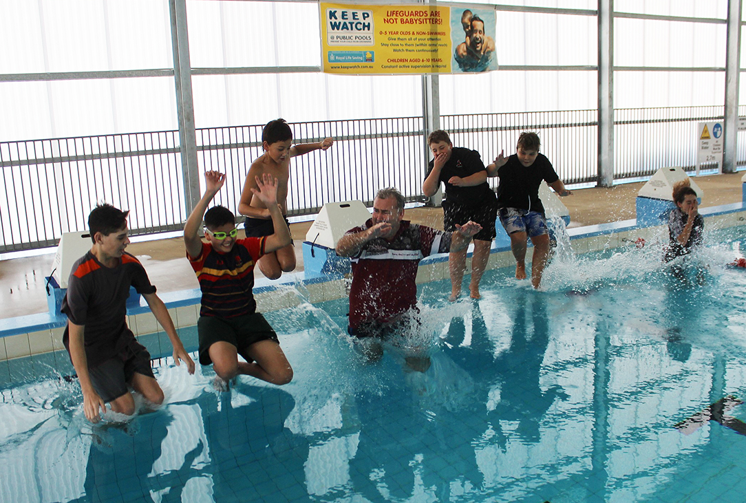 Community makes a splash at Isis pool celebrations – Bundaberg Now
