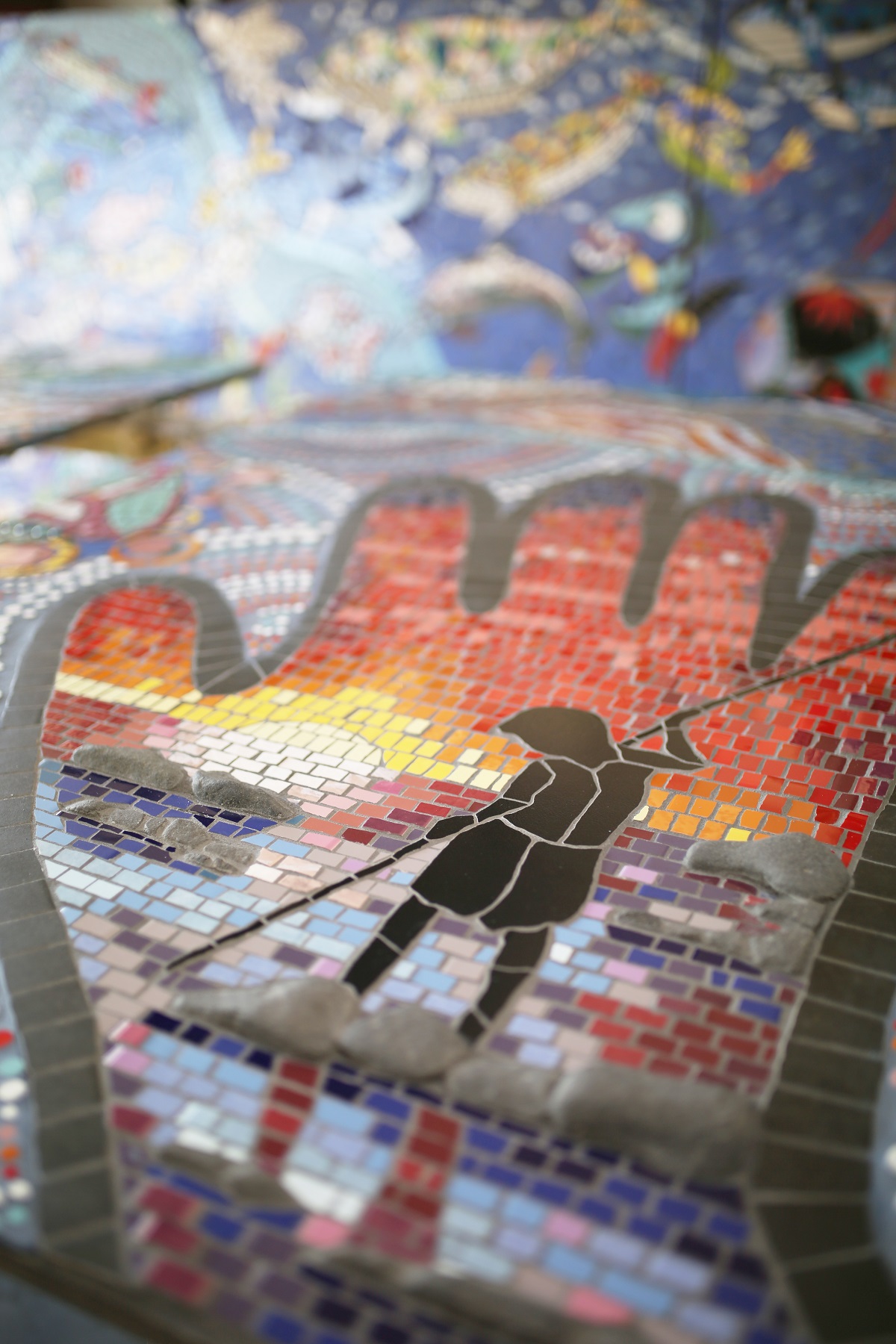 Massive mosaic masterpiece completed – Bundaberg Now