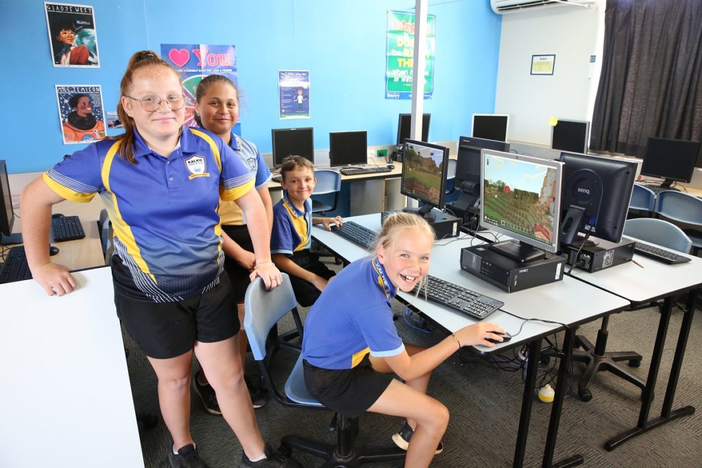 Kalkie School pioneers Indigenous Minecraft – Bundaberg Now