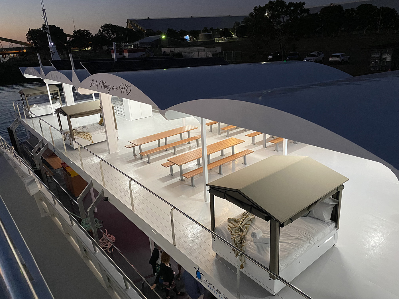 Lady Musgrave HQ pontoon sneak peek for lucky locals – Bundaberg Now