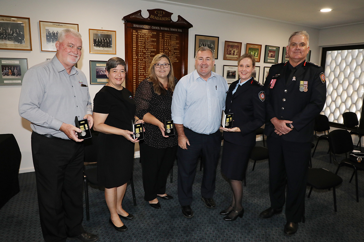 Medals awarded for bushfire support – Bundaberg Now