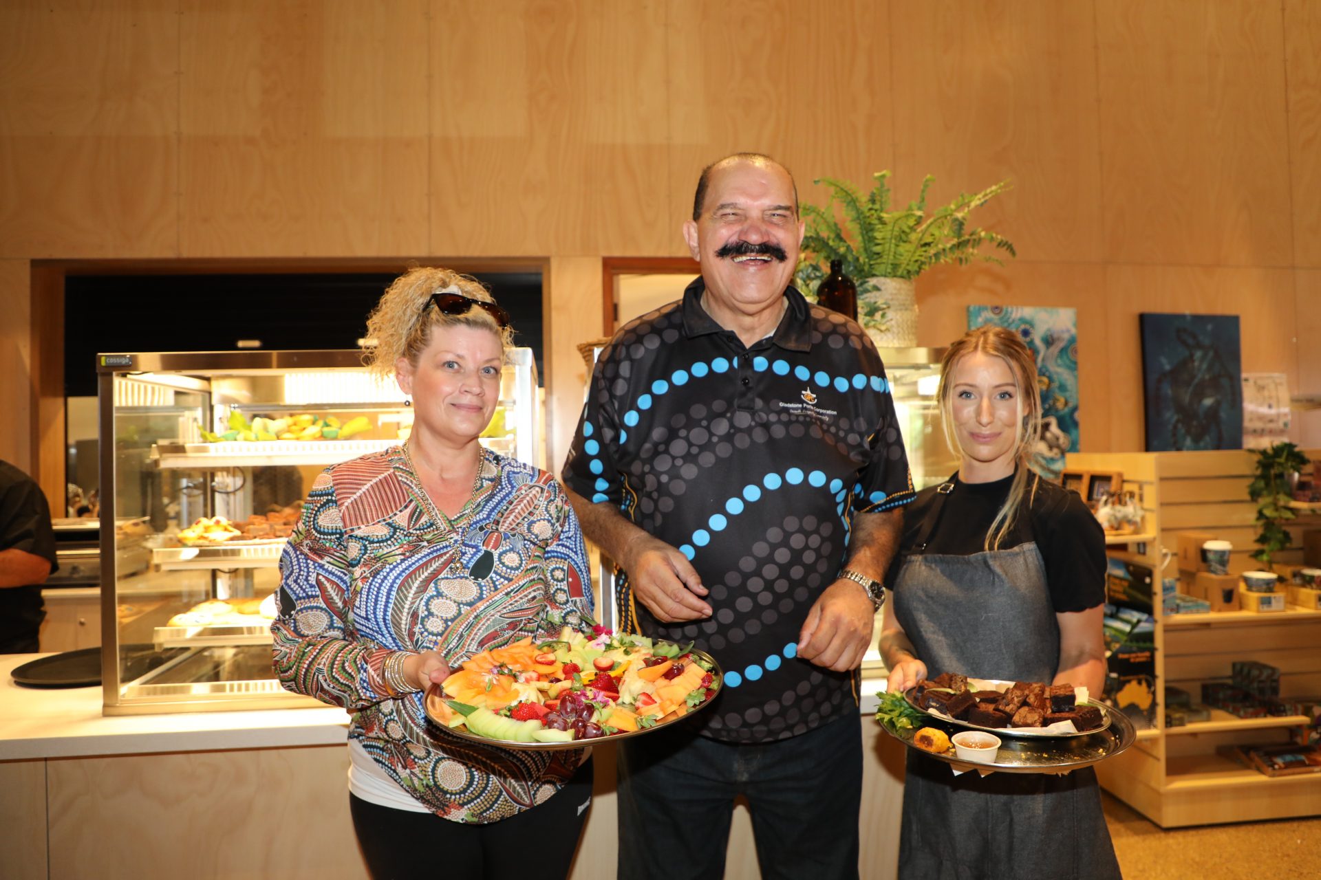 New Gidji Cafe opens at Mon Repos Turtle Centre – Bundaberg Now