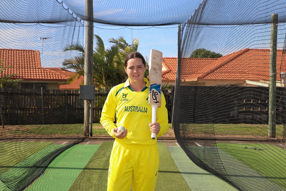Rising star Lucy claims first international wicket – Bundaberg Now