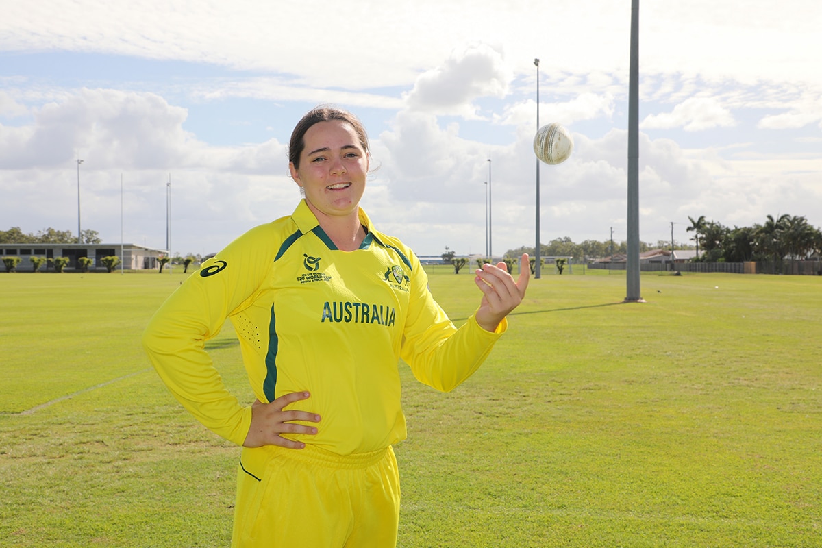 Rising star Lucy claims first international wicket – Bundaberg Now