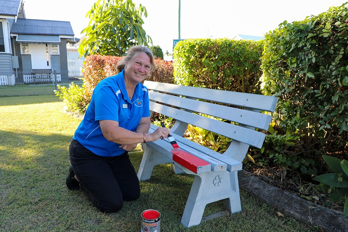 New Red Bench to help stop domestic violence – Bundaberg Now