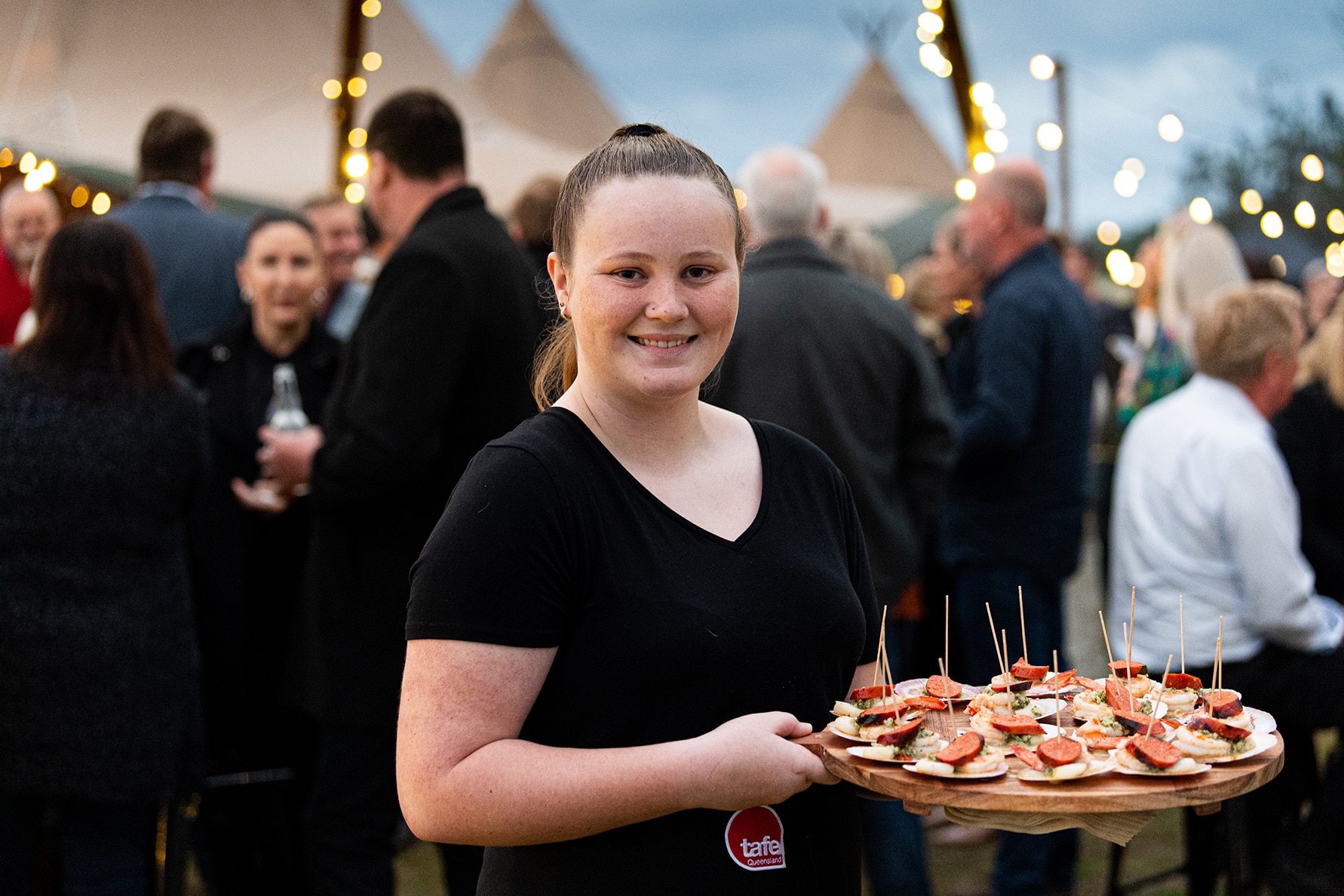 TAFE students serve and sample Taste of success – Bundaberg Now