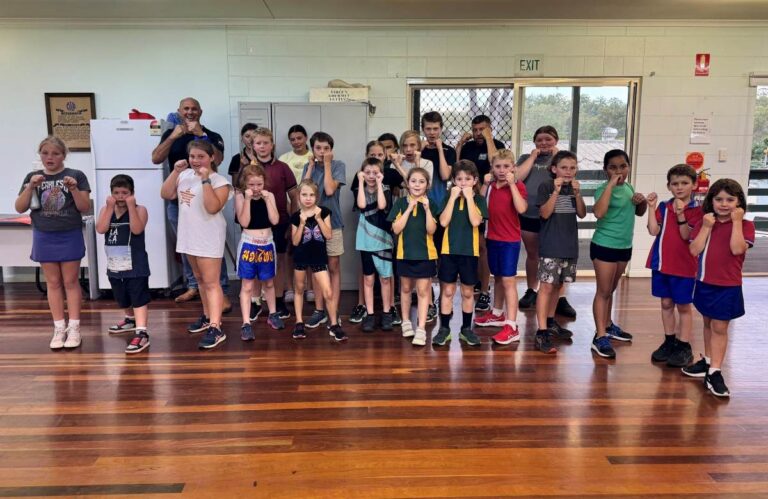 Mighty Mitts boxing program a hit in Gin Gin – Bundaberg Now